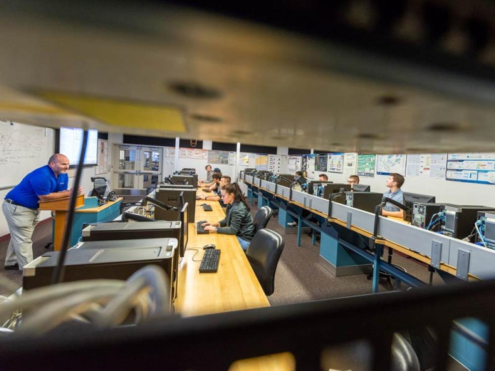 Information Technology: Network & User Support | Associate of Applied ...